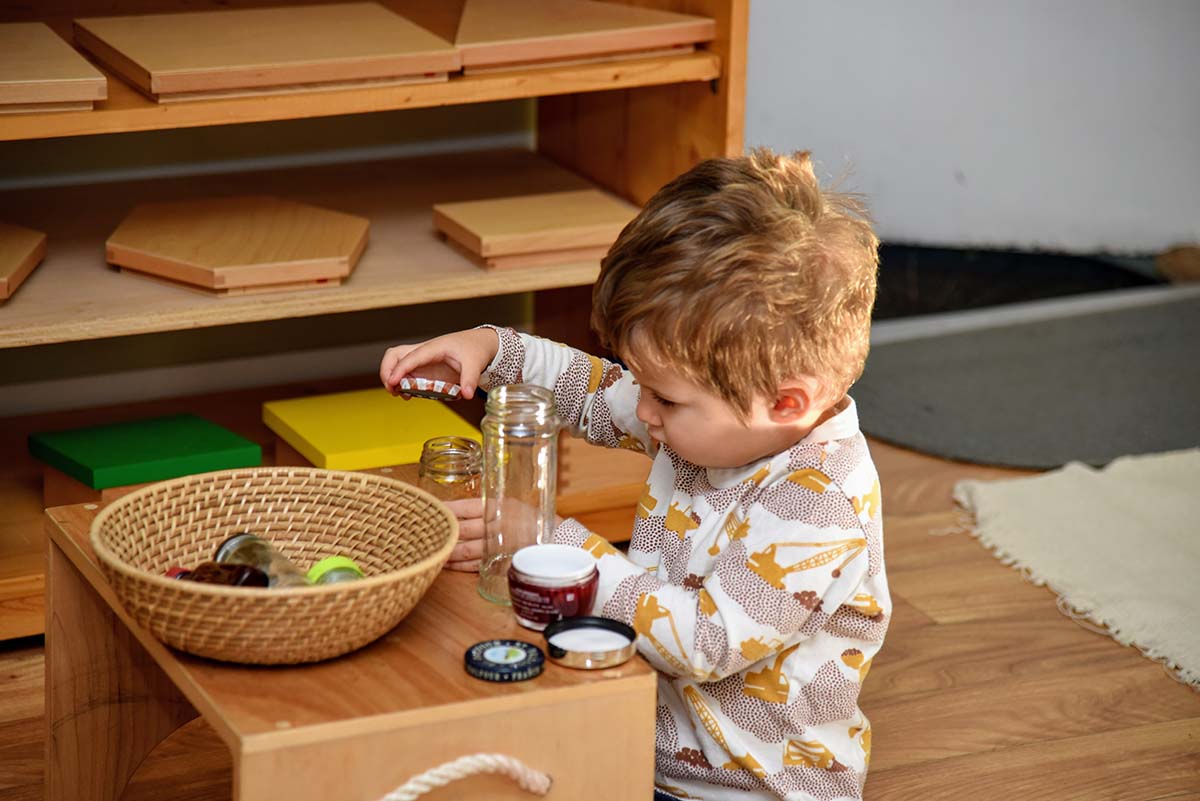 Programs | Montessori School of Columbia